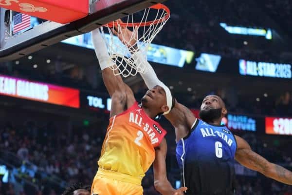 LeBron James exited All-Star Game with right-hand contusion ...