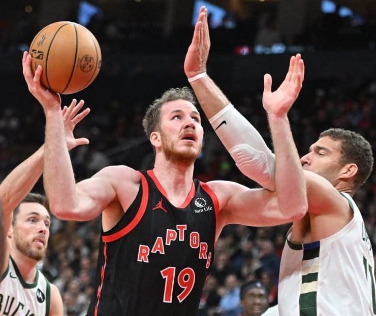 Raptors center Jakob Poeltl (finger) out indefinitely